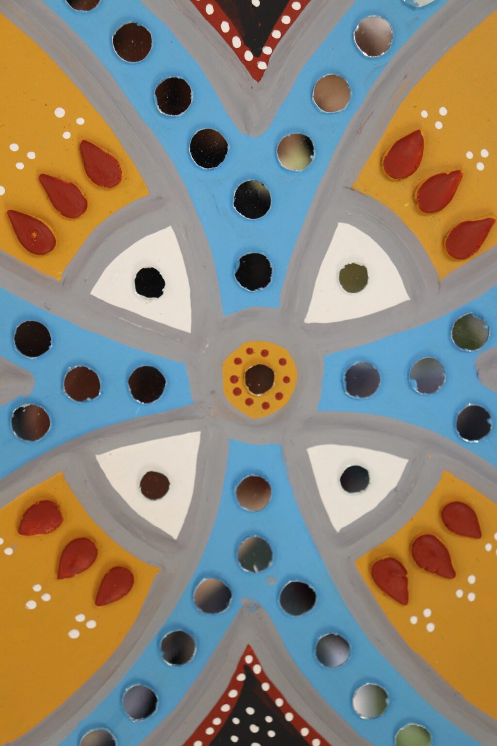 Handcrafted Mud & Mirror Work | Lippan Art - Wall Hanging | Mooldhaga