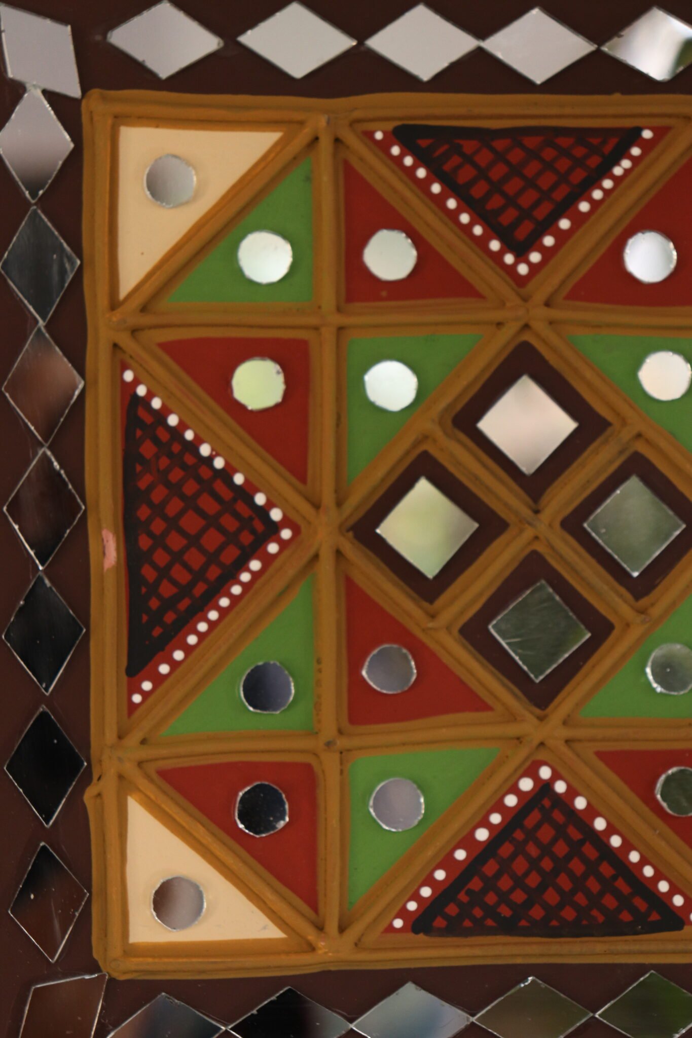 Handcrafted Mud & Mirror Work | Lippan Art - Wall Hanging | Mooldhaga